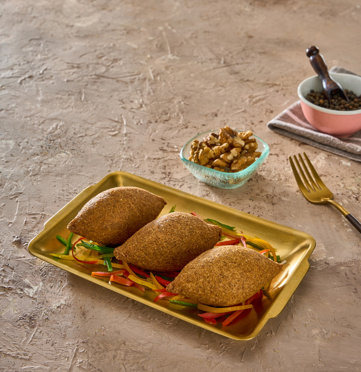 المقبلات الساخنة - Sultan Saray Restaurant